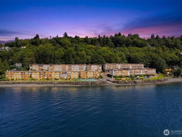 1020 th Ave SW Apt B8, Seattle, WA 98146