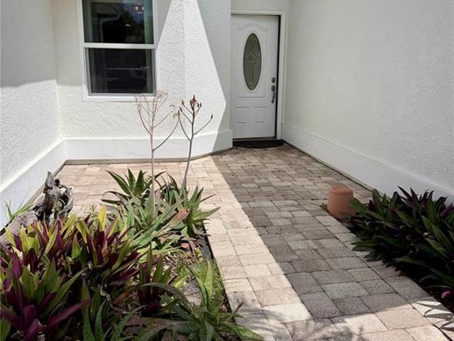1020 th St N, Clearwater, FL 33762 | MLS #TB8492 | Compass