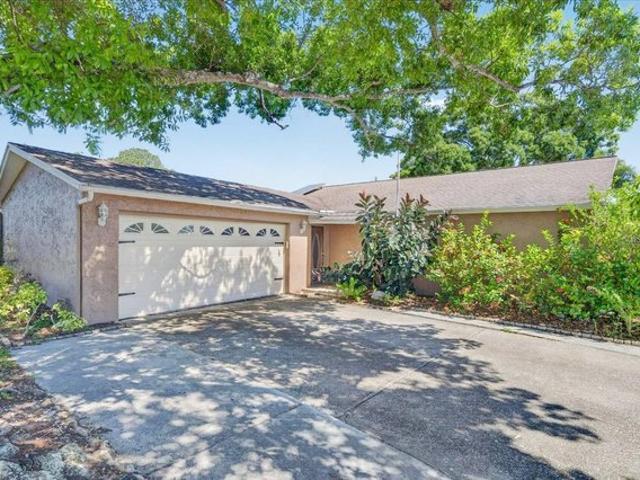 1020 th St N, Pinellas Park, FL 33782