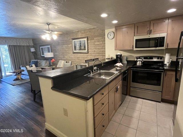 1020 Vail View Dr Unit 2308 10, Vail, CO 81657