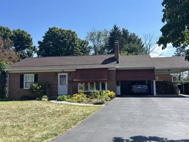 1020 View St, Hagerstown, MD 21742