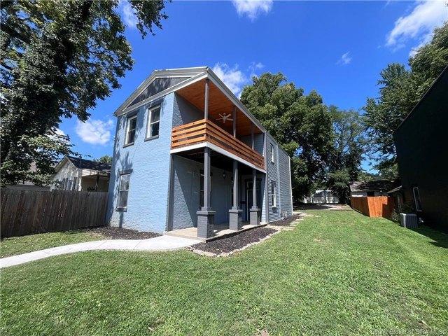 1020 W 2nd St, Madison, IN 47250