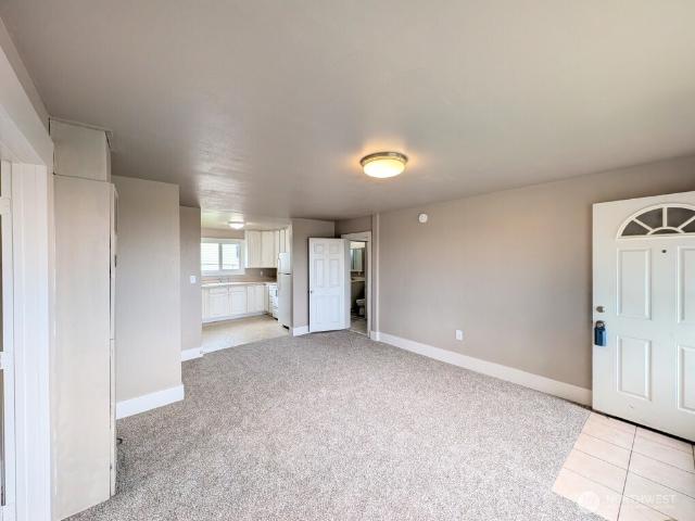 1020 Wall Street