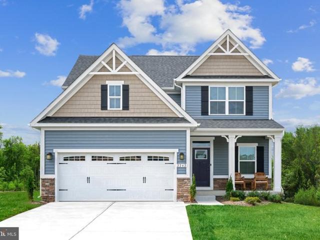 1020 Wallace Blvd, Ranson, WV 25438