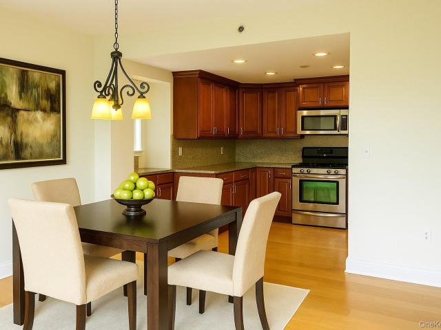 1020 Warburton Avenue 7G