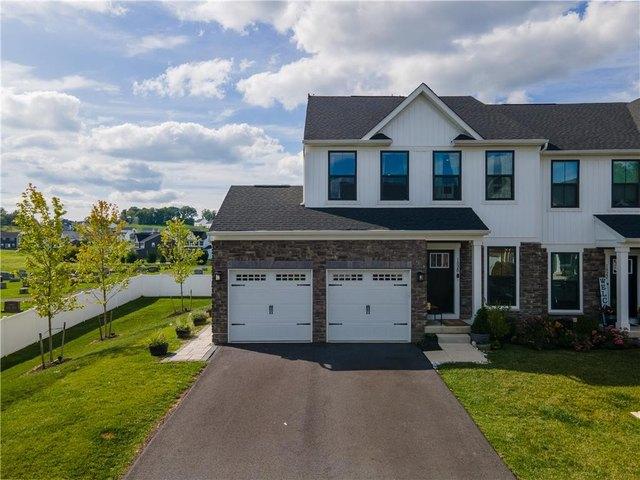 1020 Watson Ct, Upper Macungie Township, PA 18051