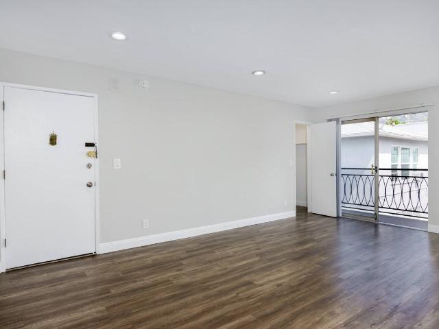 1020 1026 N. Crescent Heights Boulevard 1 Bedroom Apartment for Rent at 1020 N Crescent Heights Blvd, West Hollywood, CA 90046 West Hollywood