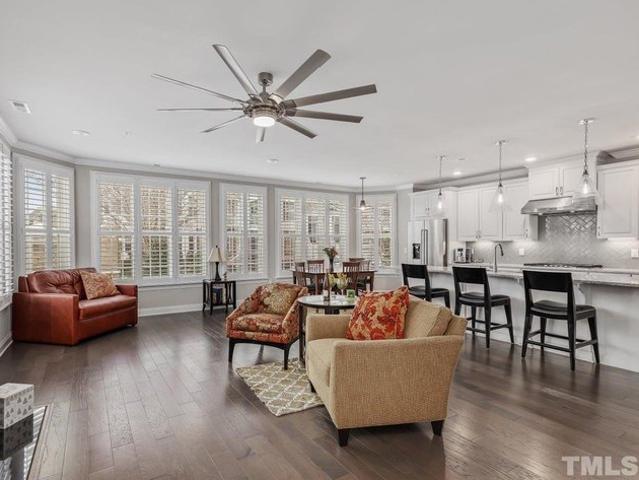 10210 Sablewood Dr Apt 114, Raleigh, NC 27617