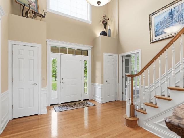 10210 Snowy Owl Lane