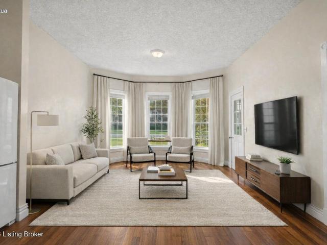 10211 Watterson Trail