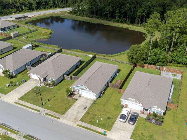 10211 Willow Leaf Drive