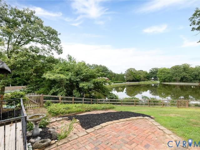 10211 Hobby Hill Road