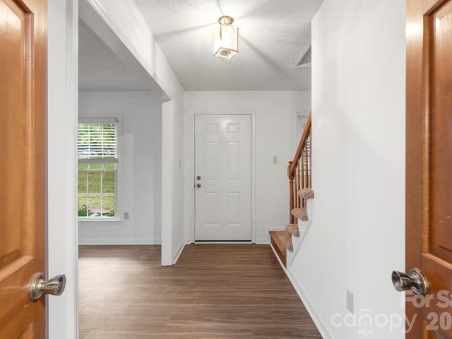10211 Meadow Hollow Drive