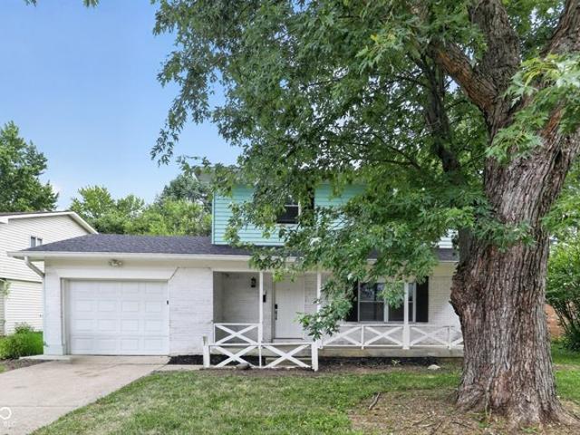 10211 Meadowlark Dr, Indianapolis, IN 46235