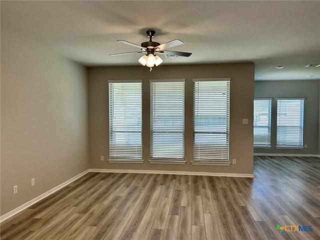 10211 Six Shooter Lane