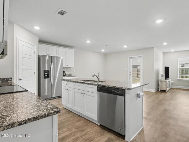 10212 Willow Leaf Drive