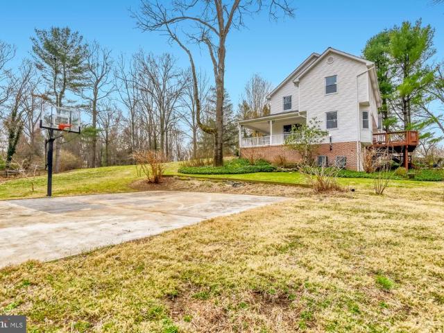 10212 Harvest Fields Drive