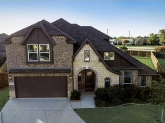 10217 Fox Haven Ct, Fort Worth, TX 76131