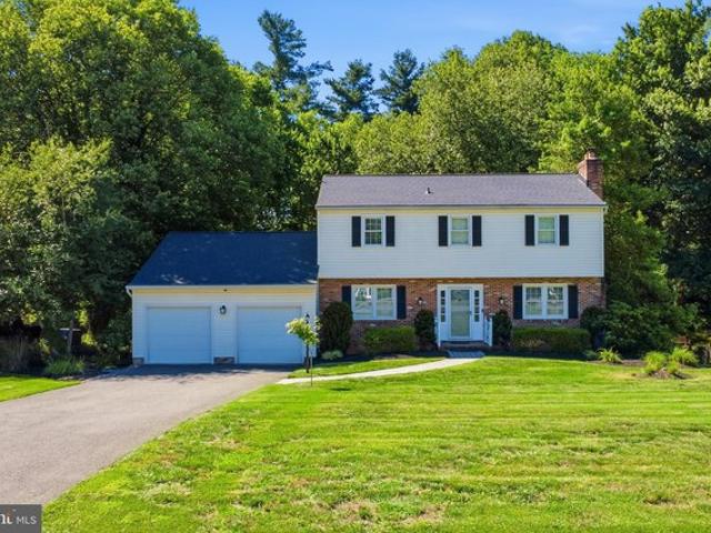 10217 Green Clover Dr, Ellicott City, MD 21042