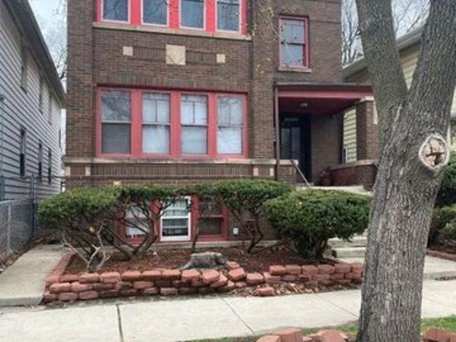 10214 S State St, Chicago, IL 60628