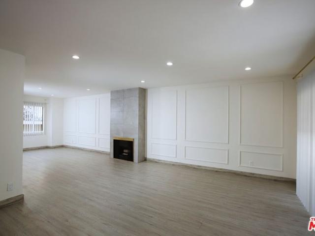 10214 Samoa Ave Unit 25, Los Angeles, CA 91042
