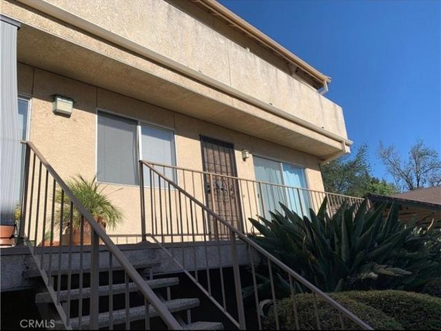 10215 Variel Ave, Chatsworth, CA 91311