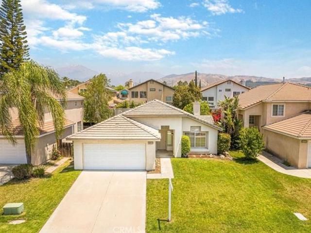 10215 Agate Ave, Mentone, CA 92359