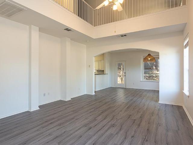 10215 Maydelle Dr # 271