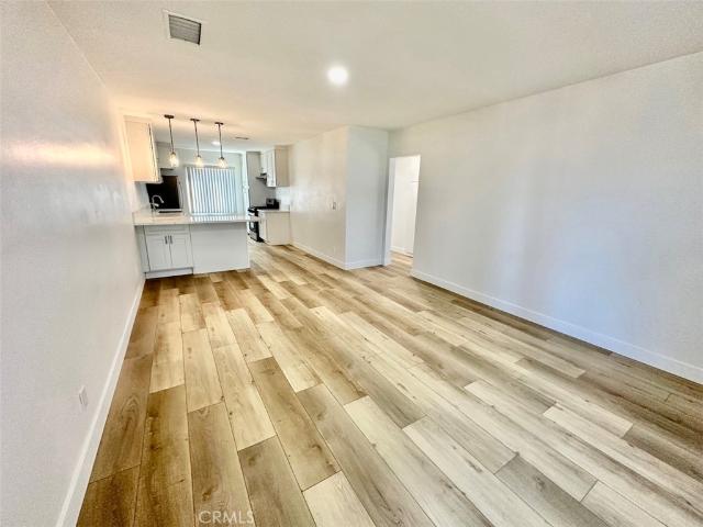 10215 S 10th Avenue 6