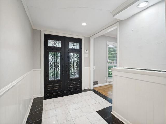 10216 Plummer Drive