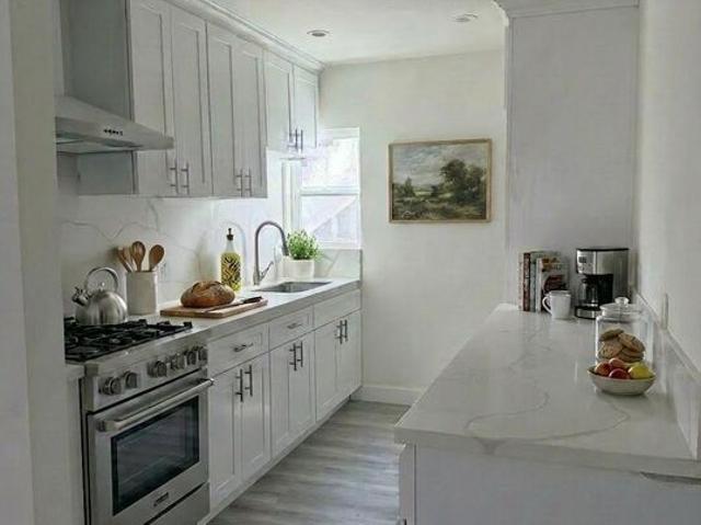 10218 Darby Ave #3, Inglewood, US, CA