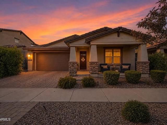 10218 E Wavelength Ave, Mesa, AZ 85212