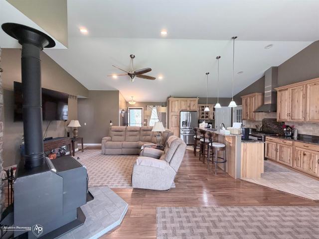 10218 Farrand Road
