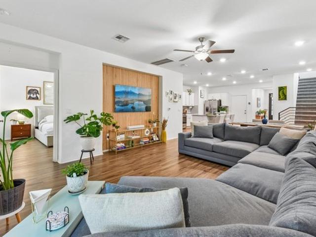 10219 Buster Dr, Austin, TX 78748