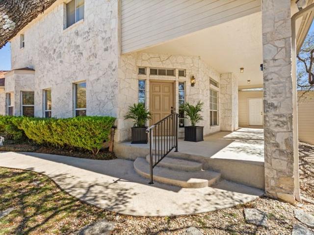 10219 Rafter O Trl, Helotes, TX 78023
