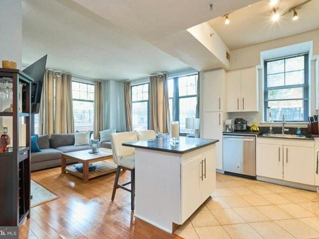 1021 N Garfield St Apt 109, Arlington, VA 22201