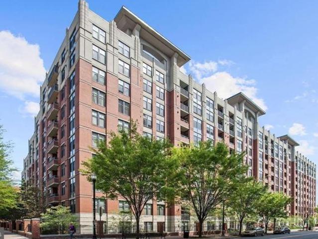 1021 N Garfield Street N #104, Arlington, VA 22201
