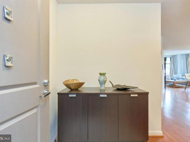1021 N Garfield Street # 109