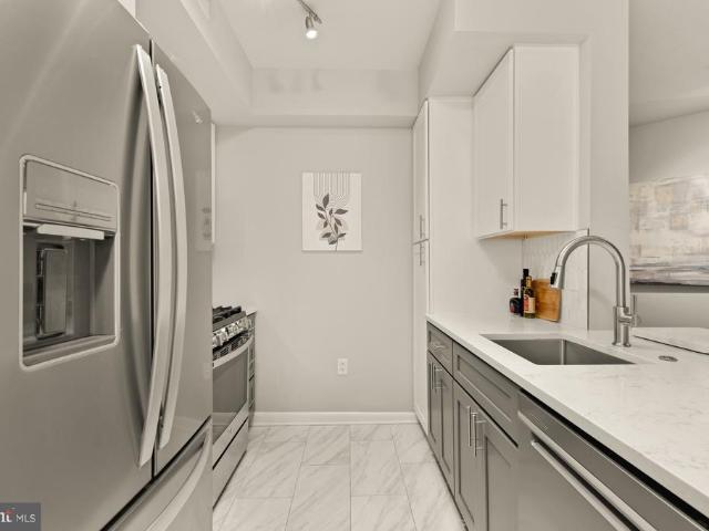 1021 N Garfield Street # 532