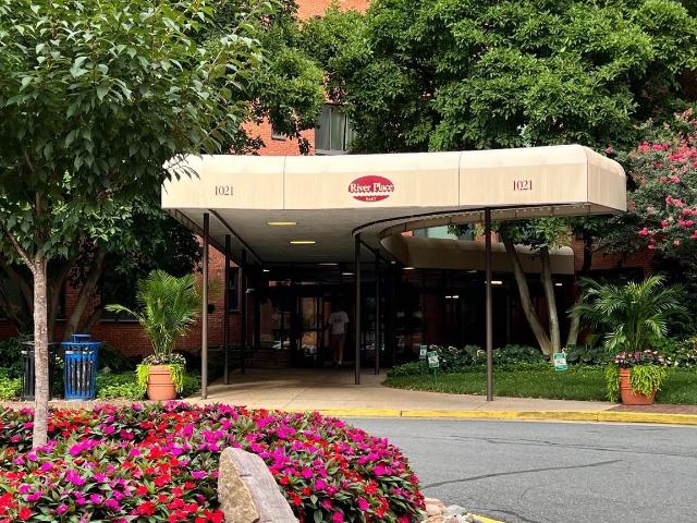 1021 Arlington Boulevard Unit# 824, Arlington, US, VA