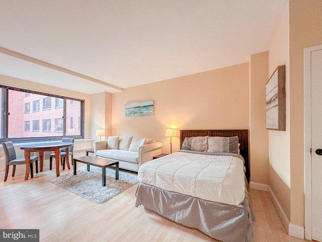 1021 Arlington Blvd Apt 335, Arlington, VA 22209