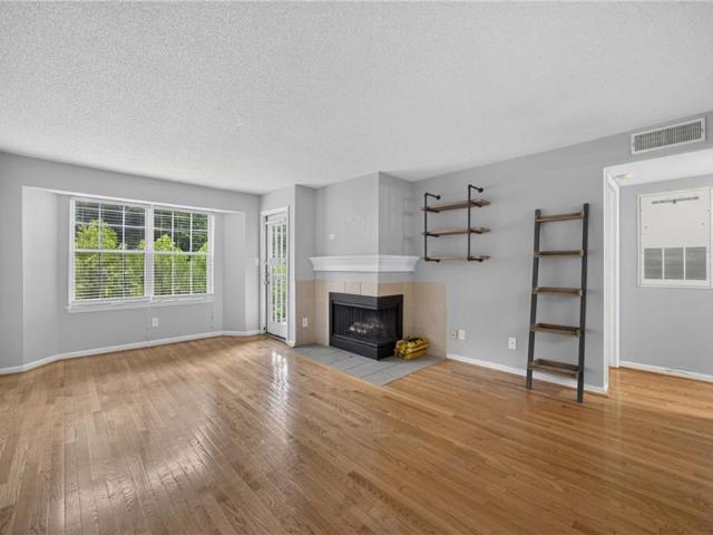 1021 Chastain Park Court NE