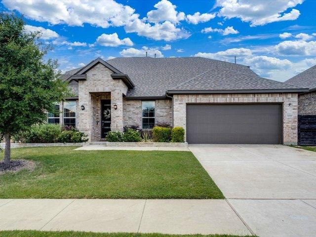 1021 Daylily Dr, Northlake, TX 76226