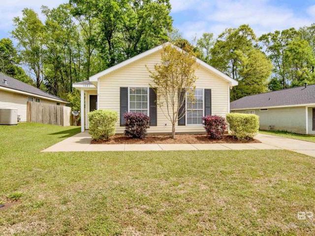 1021 E Hamilton Bridges Dr, Mobile, AL 36695