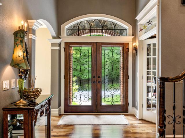 1021 Emerald Dr