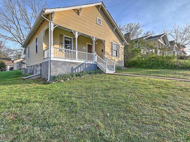 1021 Lawrence Ave, Bristol, VA 24201