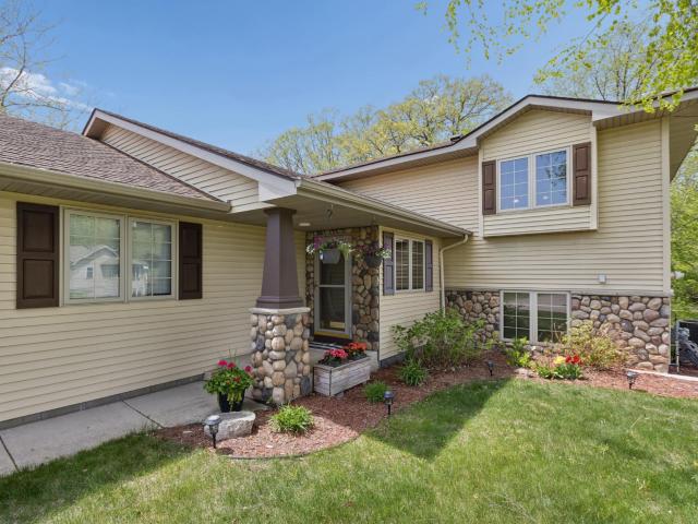 1021 Prairie Ridge Lane