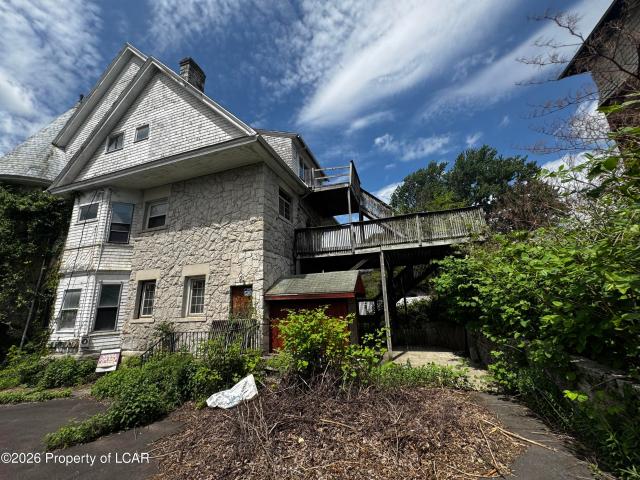1021 Richmont Street