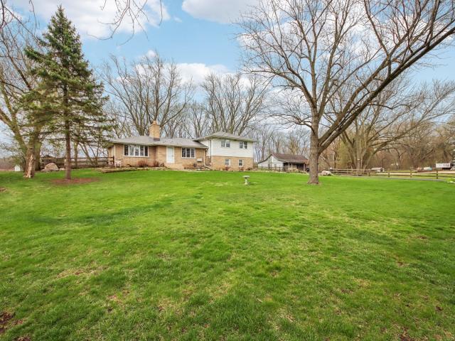 1021 RIVER Terrace