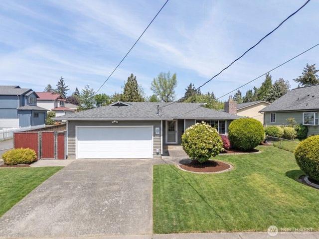 1021 S 68th St, Tacoma, WA 98408